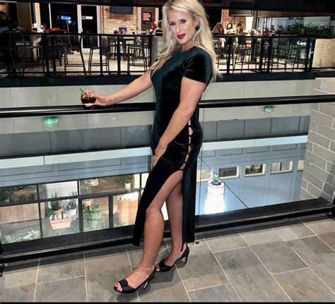 Super Hot Cbs Margaret Brennan On 111322 R Curvynewswomen