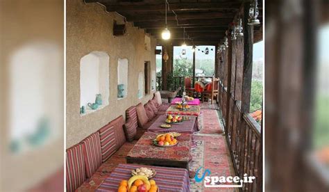 اقامتگاه بوم گردی ننه گل ابرو چالوس