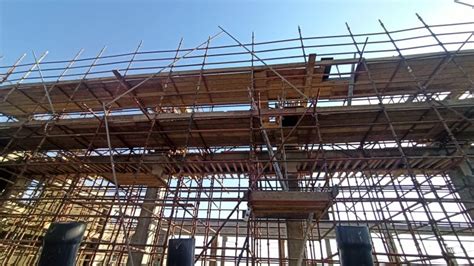 Mohamed Saed On Linkedin Setting Up Scaffolding For Preparing Columns And Beams At The…
