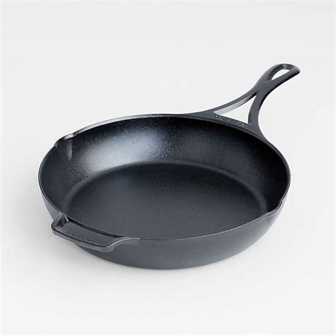 Pre Seasoned Cast Iron Skillets Crate And Barrel Canada