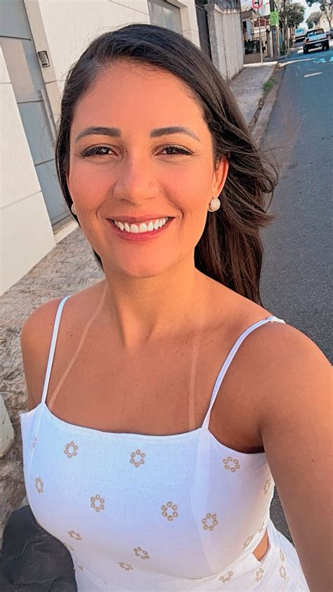 Paola Curtiu Sua Foto Ei Vamos Ser Amigos No Insta Te Espero Lá ️ ️ ️