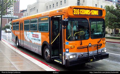 File LACMTA NFI C40 5052 CPTDB Wiki