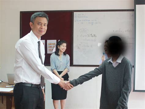 ศูนย์ความเป็นเลิศด้านวินิจฉัยและรักษาโรคลมชักเด็กและวัยรุ่นแบบครบวงจร โรงพยาบาลพระมงกุฎเกล้า