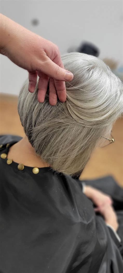 Inverted Layered Bob Hairstyle For Natural Grey Hair