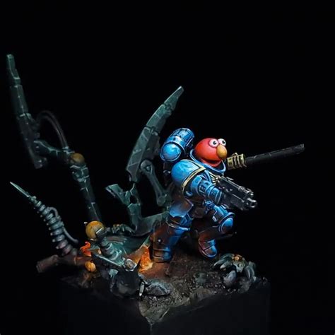 Elmo Teaching A Newly Awakened Necron Hive About The Consequences Of Heresy Rwarhammer40k