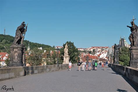 체코 여행 세계에서 가장 사랑받는 다리 프라하 카를교