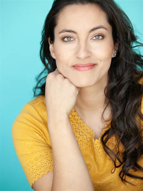 Vivian Mathias Biografia Altura Idade Aniversário E Signo