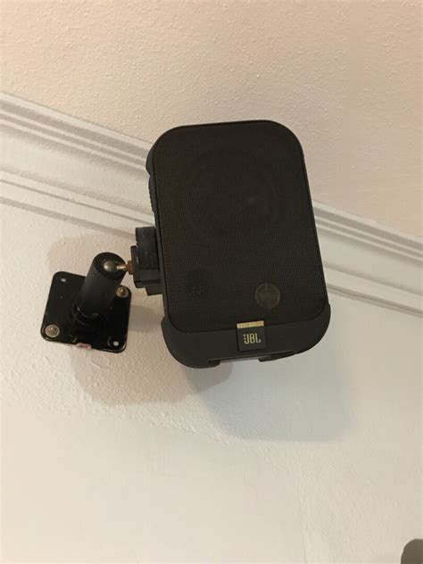 Jbl Surround Speaker Audio Soundbars Speakers Amplifiers On Carousell