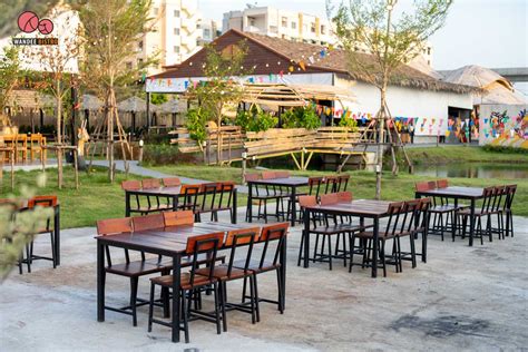 ร้านเสือจิ้มจุ่ม อาหารอีสานแซ่บนัว บรรยากาศสุดชิลติดริมน้ำ ย่านรามคำแหง