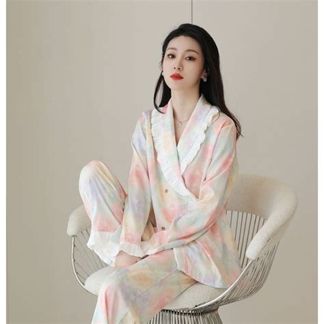 ชุดนอน Winter Rose Pajamas Premium Silk Satin Shopee Thailand