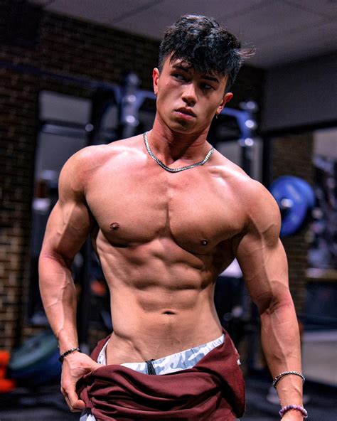 The Beauty Of Male Muscle Dylan