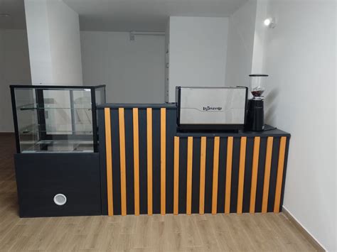 Барна стійка ресепшн прилавок барная стойка мебель в кофейню 4 000 грн Офісні меблі Київ на Olx