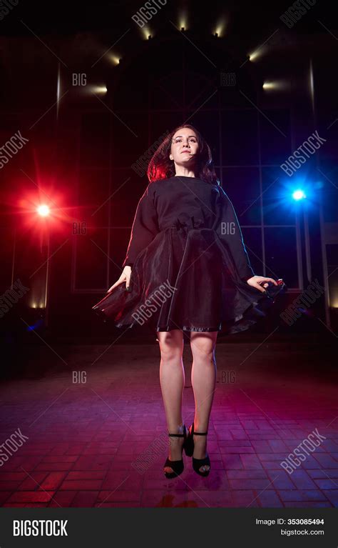 Chubby Teen Anacetoz