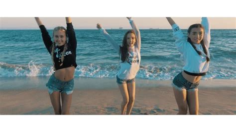 14 Sexy New Ruby Jay Bikini Pics