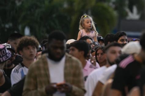 인터 마이애미 입단한 리오넬 메시 2025년까지 계약 뉴시스pic 파이낸셜뉴스