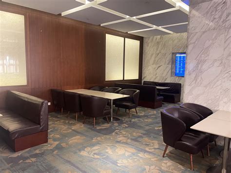 Review China Eastern Lounge 36 Shanghai Pvg Jakartapotato
