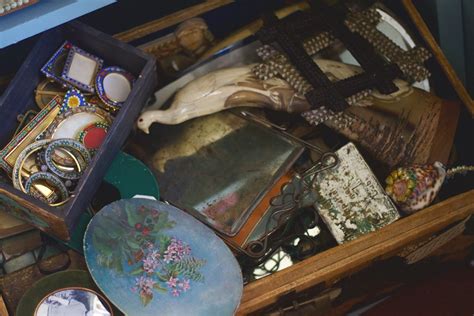 How To Live With Collections — Megillicutti