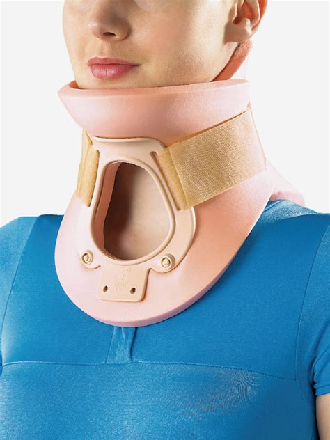 Бандаж на шейный отдел позвоночника Бежевый цвет — купить за 5524 руб со скидкой 29 отзывы в