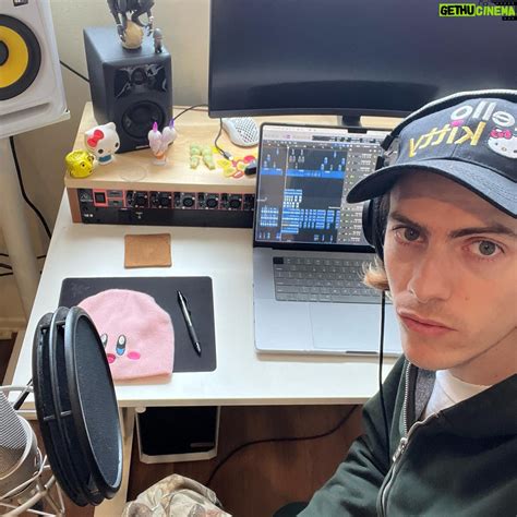 Ryder Mclaughlin Wiki Biography Age Gallery Spouse And More