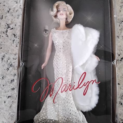 Vintage Marilyn Monroe Barbie Doll Timeless Treasures Mattel 53873