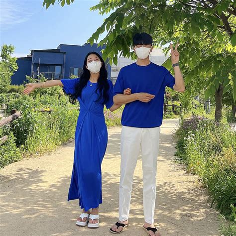 위위클로즈 박시슬림 꾸안꾸 트임 꼬임 편한 반팔 면 롱 원피스 남녀공용 냉감 반팔니트 데이트 제주도 바다 신혼여행 여름 키작녀 빅사이즈 커플 시밀러룩