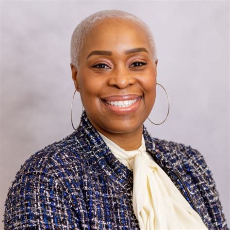 Shana Brown Mba Mha Caa Executive Assistant Ui Health Linkedin