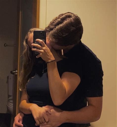 Reflecting Love Capturing Moments With Mirror Pictures Couple