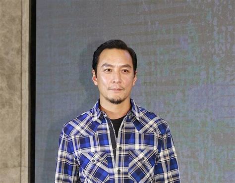 没想到你是这样的男神！吴彦祖发际线后退变表情包