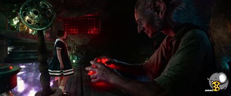 غول بزرگ مهربان 2016 فیلو