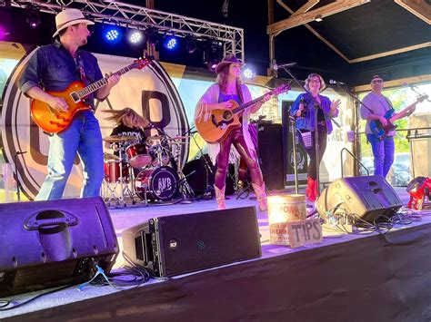 Abby Kay Band Live At Broken Oar ️