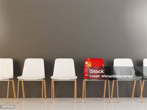 소련 사회주의 연방 공화국의 국기와의 자 0명에 대한 스톡 사진 및 기타 이미지 0명 개체 그룹 관광 Istock