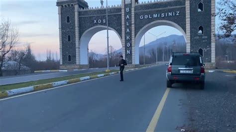 Девушка И Парень Танцуют Четко Смешно На Кавказе YouTube