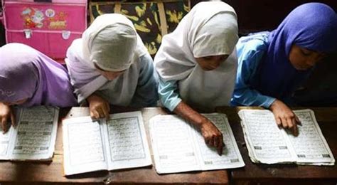 Up News योगी सरकार ने मदरसों के लिए जारी किया छुट्टियों का कैलेंडर