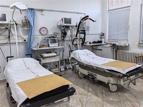 СПЕШНО ОТДЕЛЕНИЕ МБАЛ АД ” Проф д р Параскев Стоянов”