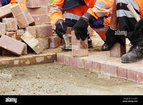 Laying Block Paving On Building Hi Res Stock Photography And Images Alamy