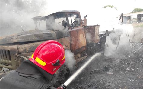 Окупанти обстріляли Покровськ пошкоджено житлові будинки Новости Section Ukr Net