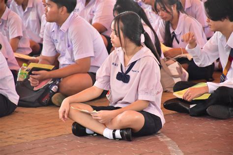 โรงเรียนราชประชาสมาสัย ฝ่ายมัธยม รัชดาภิเษก ในพระบรมราชูปถัมภ์ Added A New โรงเรียนราชประชา