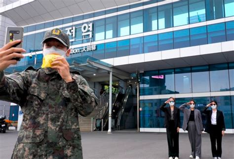 노잼도시 대전에 생긴 전역 군인 포토존