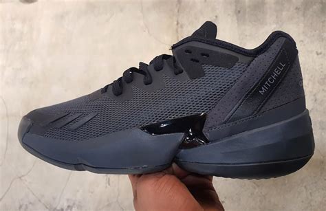 Adidas Don Issue 4 Black Charcoal Men S Fashion Footwear Sneakers On