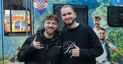 Youtuber Viscabarca Und Iamtabak Beim Public Viewing In Dorsten Dorsten Online