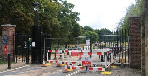 Parking Roehampton Gate Richmond At Seth Darcy Irvine Blog