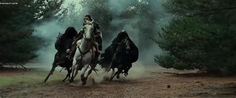 Was Watching Fellowship Of The Ring Last Night As I Was Falling A Sleep