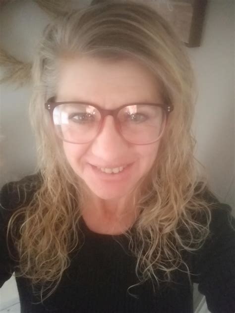 Jade Square Lined Bifocal Glasses Matte Crimson Fade Womens