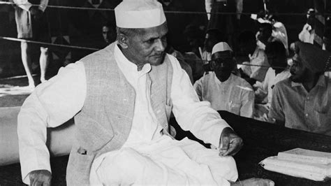 Final Hours Of Lal Bahadur Shastri Urdu Couplet Call With Daughter
