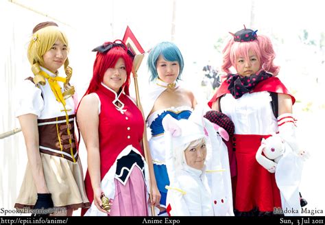 Madoka Magica Group Eπ