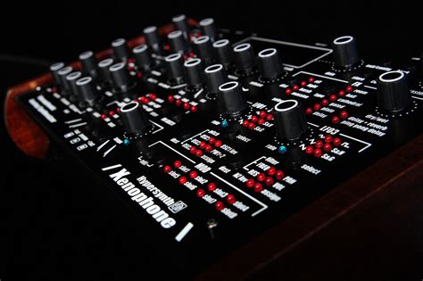 Hypersynth Introduces The Xenophone Synth Audiofanzine