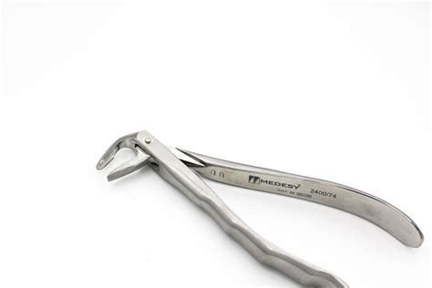 Lower Premolar Forceps 2400 74