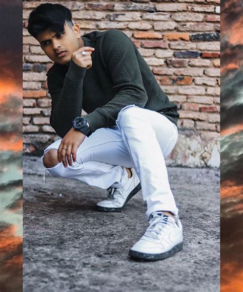 Himanshu Singh Rajput Himanshuxo • Instagram Photos And Videos