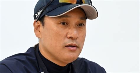 인터뷰 패장 이승엽 감독 사과 팬들께 너무 죄송 제가 부족했다 주전과 백업 격차 줄여야 한다