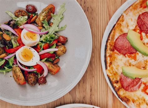 Bacinis Pizzeria And Deli Book Online Dineplan